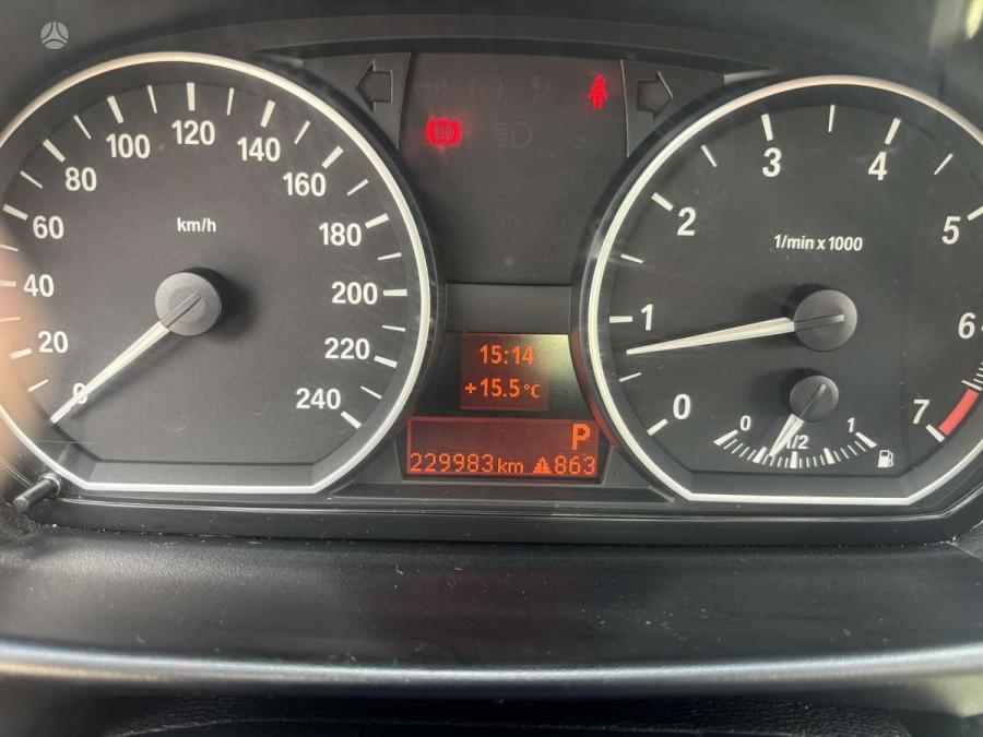 Balts BMW 116 2011 Viļņa, ar dzinēja tilpumu 2.00 L un nobraukumu 230 tūkst. km par 4400 €, foto 19 vietnē AUTOMOTO.COM.LV