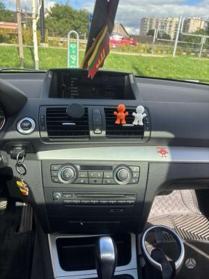 Balts BMW 116 2011 Viļņa, ar dzinēja tilpumu 2.00 L un nobraukumu 230 tūkst. km par 4400 €, foto 20 vietnē AUTOMOTO.COM.LV