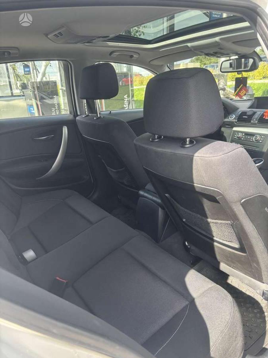 Balts BMW 116 2011 Viļņa, ar dzinēja tilpumu 2.00 L un nobraukumu 230 tūkst. km par 4400 €, foto 23 vietnē AUTOMOTO.COM.LV
