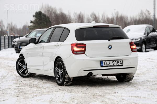 White BMW 116 2012 in Jelgava, with an engine capacity of 2.00 L and mileage of 0 thousand km for 8500 €, photo 7 on AUTOMOTO.COM.LV