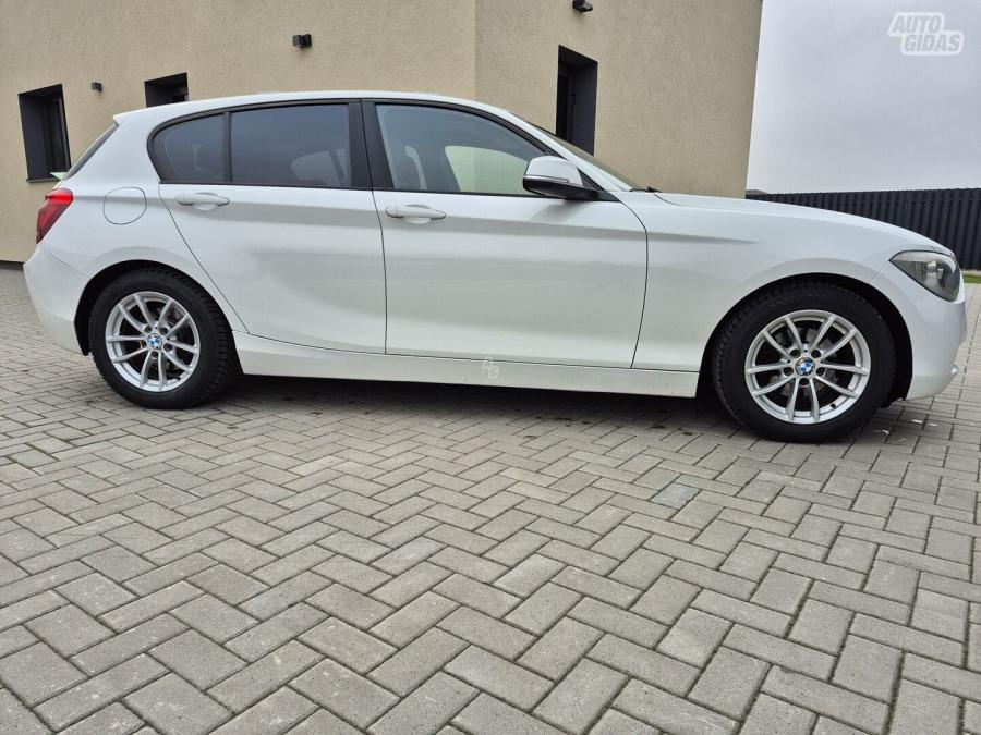 Balts BMW 116 2012 Panevēža, ar dzinēja tilpumu 2.00 L un nobraukumu 350 tūkst. km par 4850 €, foto 6 vietnē AUTOMOTO.COM.LV