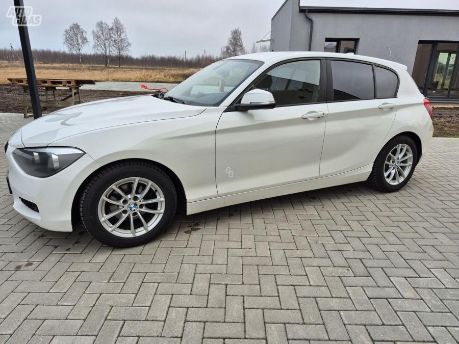 Balts BMW 116 2012 Panevēža, ar dzinēja tilpumu 2.00 L un nobraukumu 350 tūkst. km par 4850 €, foto 8 vietnē AUTOMOTO.COM.LV