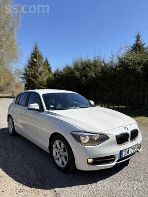 White BMW 116 2012 in Jelgava, with an engine capacity of 1.60 L and mileage of 213 thousand km for 4850 €, photo 4 on AUTOMOTO.COM.LV