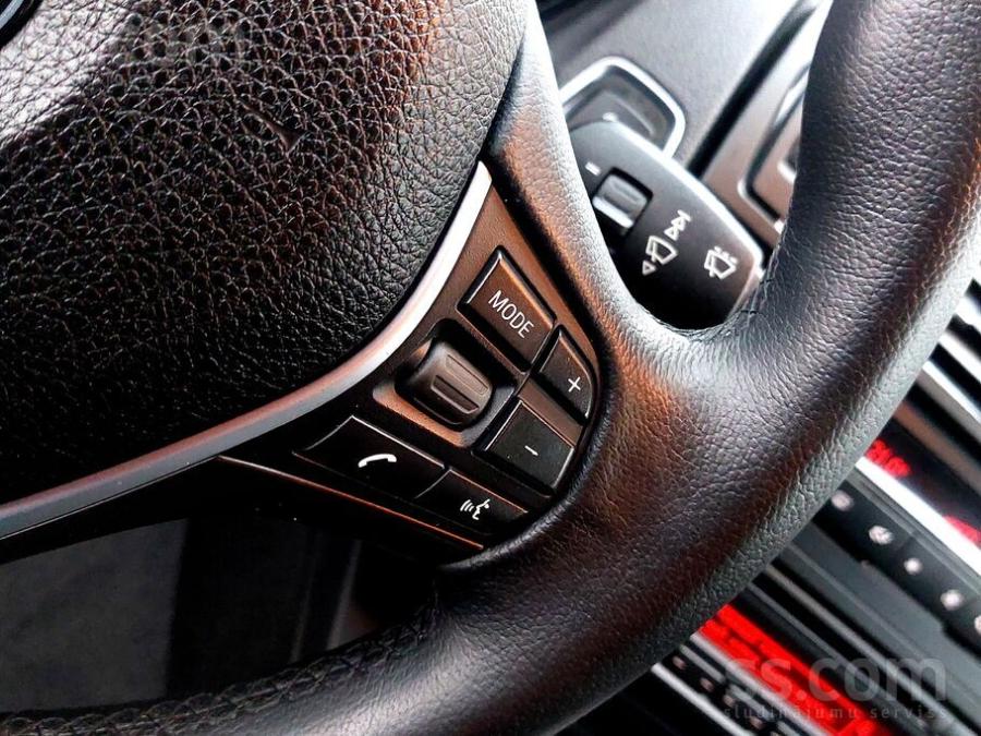 Balts BMW 116 2012 Rīga, ar dzinēja tilpumu 2.00 L un nobraukumu 252 tūkst. km par 8100 €, foto 20 vietnē AUTOMOTO.COM.LV