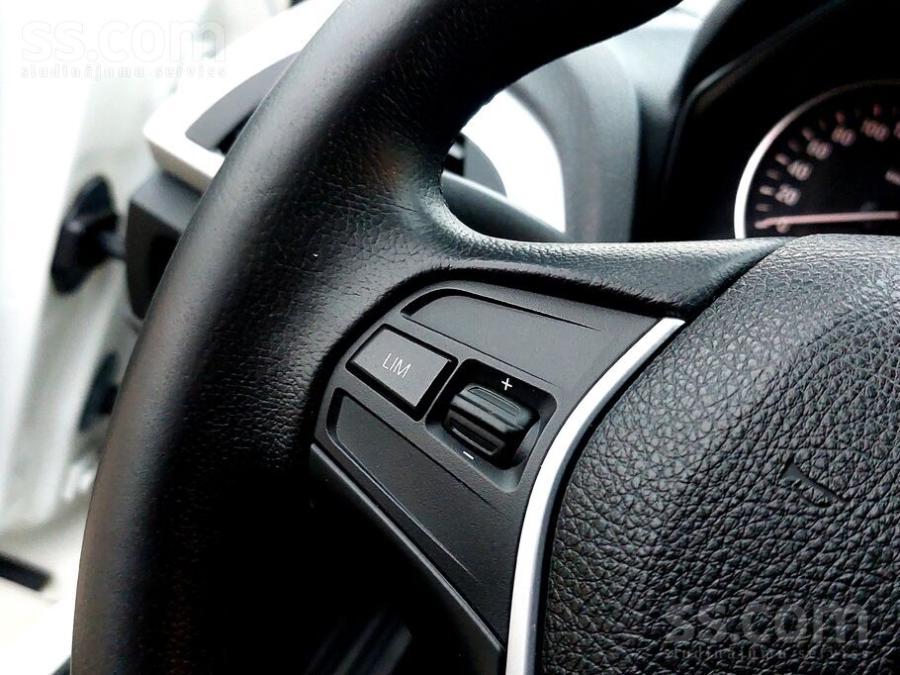 Balts BMW 116 2012 Rīga, ar dzinēja tilpumu 2.00 L un nobraukumu 252 tūkst. km par 8100 €, foto 33 vietnē AUTOMOTO.COM.LV