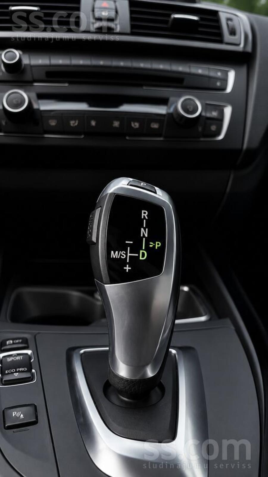 Balts BMW 116 2012 Jelgava, ar dzinēja tilpumu 2.00 L un nobraukumu 247 tūkst. km par 8500 €, foto 9 vietnē AUTOMOTO.COM.LV