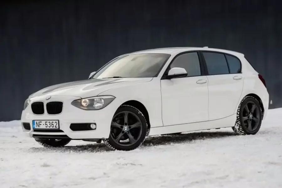 Balts BMW 116 2012 Jelgava, ar dzinēja tilpumu 2.00 L un nobraukumu 176 tūkst. km par 9500 €, foto 1 vietnē AUTOMOTO.COM.LV
