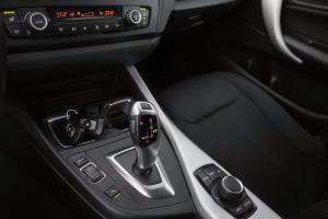 Balts BMW 116 2012 Jelgava, ar dzinēja tilpumu 2.00 L un nobraukumu 176 tūkst. km par 9500 €, foto 15 vietnē AUTOMOTO.COM.LV