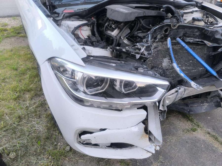 Balts BMW 116 2012 Radviliškis, ar dzinēja tilpumu 1.60 L un nobraukumu 235 tūkst. km par 2450 €, foto 24 vietnē AUTOMOTO.COM.LV
