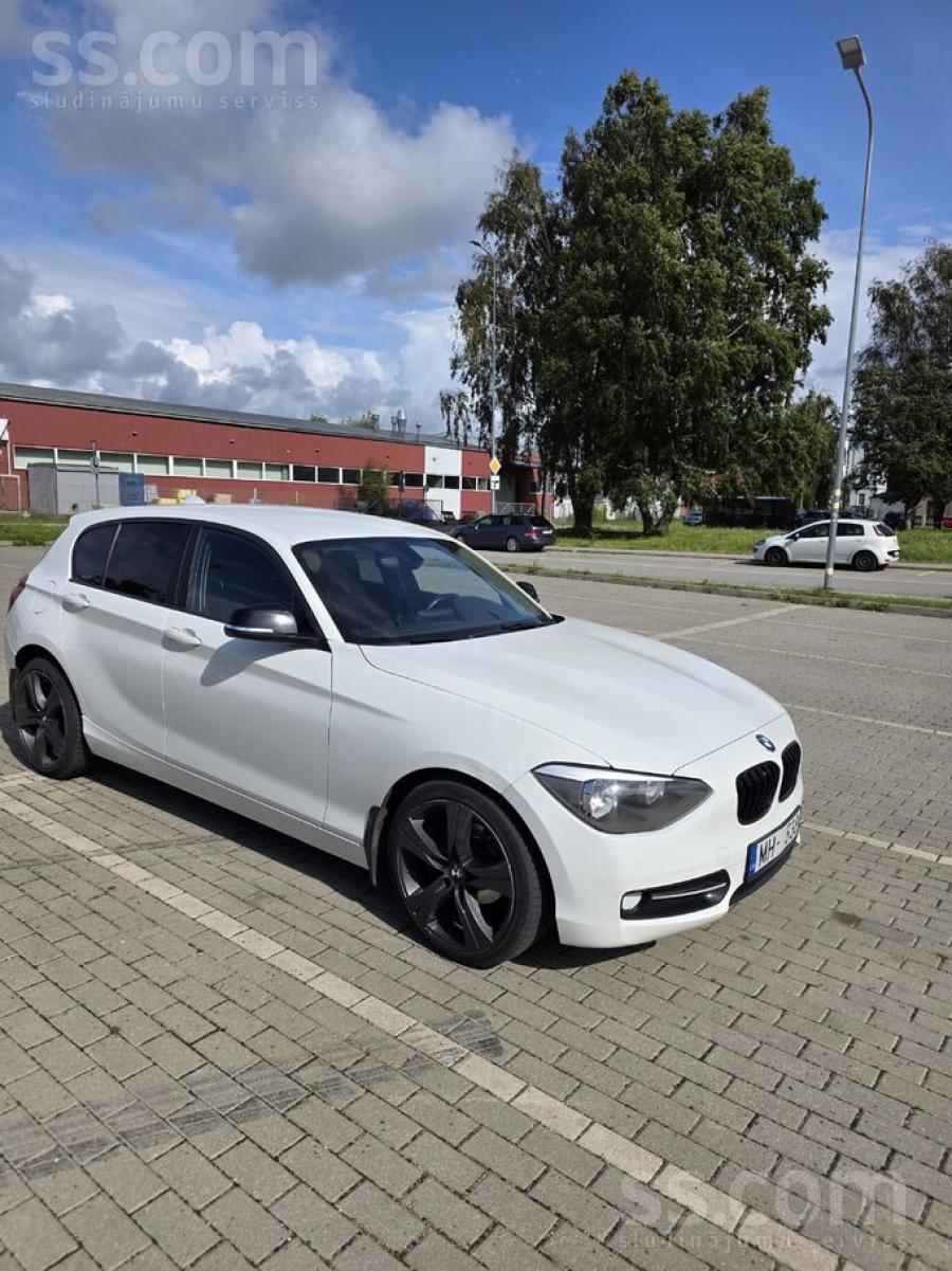Balts BMW 116 2012 Liepāja, ar dzinēja tilpumu 2.00 L un nobraukumu 264 tūkst. km par 5300 €, foto 1 vietnē AUTOMOTO.COM.LV