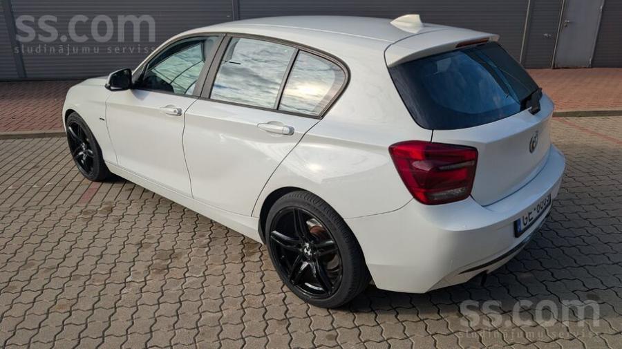 Balts BMW 116 2012 Rīga, ar dzinēja tilpumu 1.60 L un nobraukumu 238 tūkst. km par 5650 €, foto 13 vietnē AUTOMOTO.COM.LV