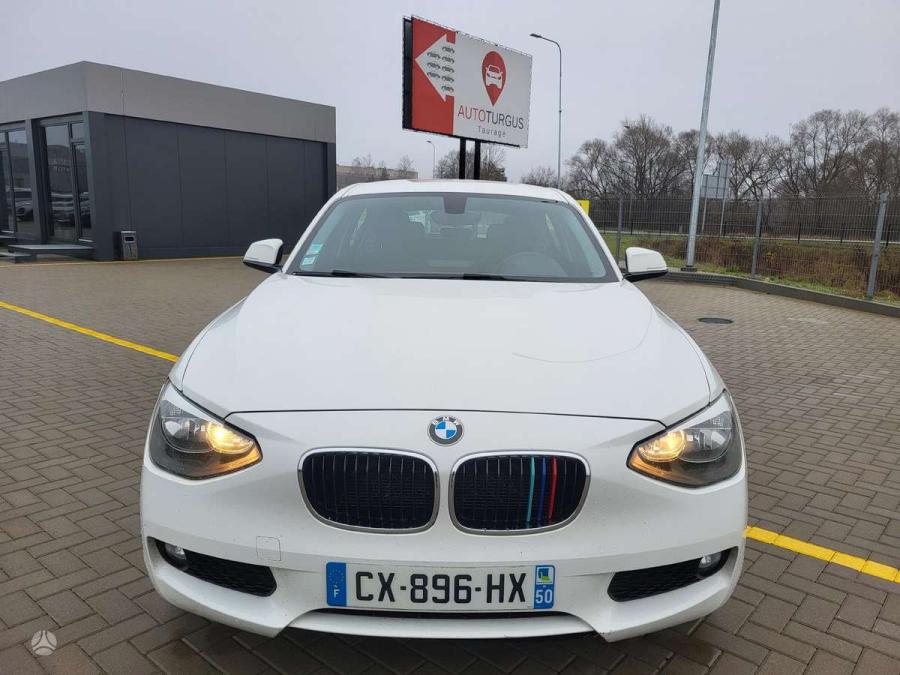 White BMW 116 2013 in Taurage, with an engine capacity of 1.60 L and mileage of 212 thousand km for 4500 €, photo 2 on AUTOMOTO.COM.LV