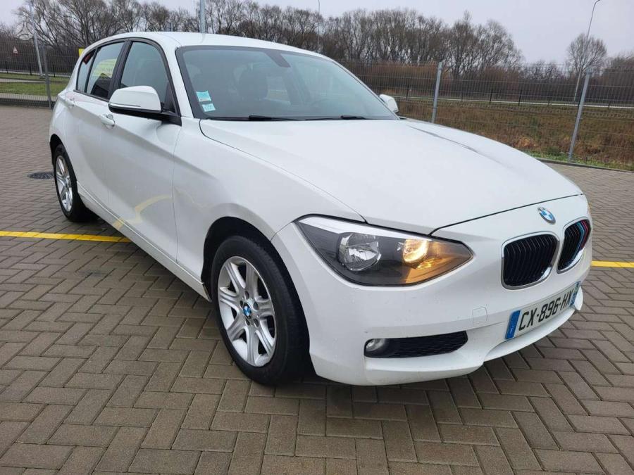 White BMW 116 2013 in Taurage, with an engine capacity of 1.60 L and mileage of 212 thousand km for 4500 €, photo 3 on AUTOMOTO.COM.LV