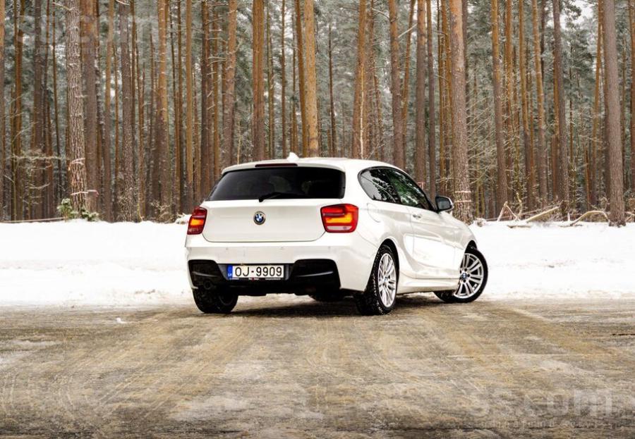 White BMW 116 2013 in Riga, with an engine capacity of 1.60 L and mileage of 206 thousand km for 7990 €, photo 5 on AUTOMOTO.COM.LV