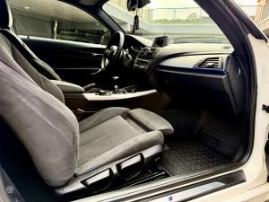 White BMW 116 2013 in Kaunas, with an engine capacity of 0.00 L and mileage of 305 thousand km for 5500 €, photo 11 on AUTOMOTO.COM.LV