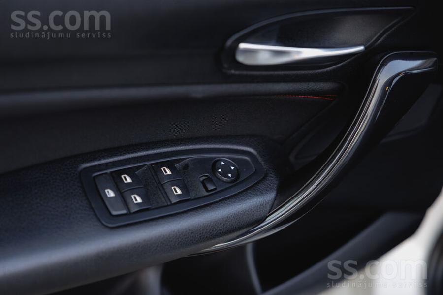 Balts BMW 116 2013 Tukums, ar dzinēja tilpumu 1.60 L un nobraukumu 200 tūkst. km par 5500 €, foto 24 vietnē AUTOMOTO.COM.LV