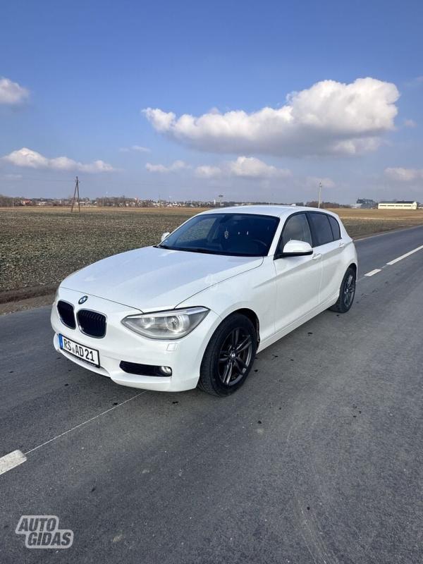 Balts BMW 116 2014 Šakiai, ar dzinēja tilpumu 2.00 L un nobraukumu 230 tūkst. km par 6750 €, foto 2 vietnē AUTOMOTO.COM.LV