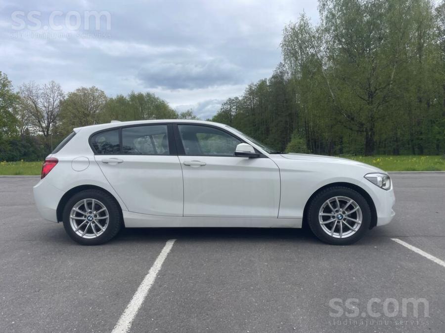 White BMW 116 2014 in Riga, with an engine capacity of 2.00 L and mileage of 0 thousand km for 5300 €, photo 12 on AUTOMOTO.COM.LV