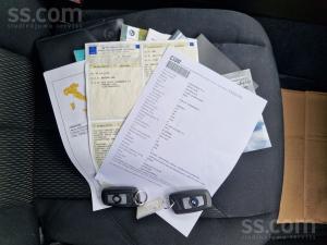 White BMW 116 2015 in Riga, with an engine capacity of 1.50 L and mileage of 220 thousand km for 8990 €, photo 15 on AUTOMOTO.COM.LV