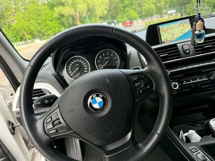 White BMW 116 2017 in Palanga, with an engine capacity of 1.50 L and mileage of 155 thousand km for 12000 €, photo 16 on AUTOMOTO.COM.LV