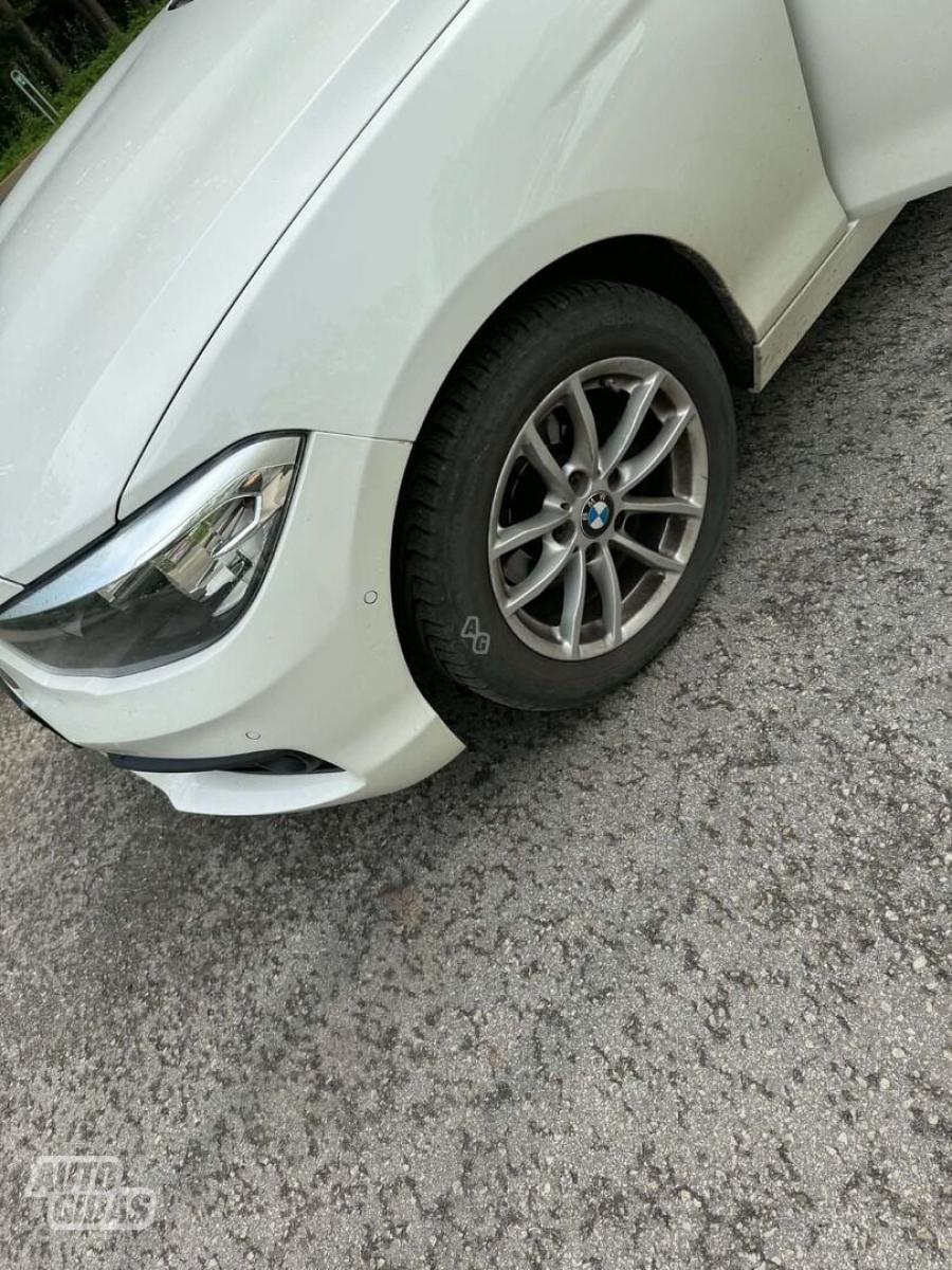 White BMW 116 2017 in Palanga, with an engine capacity of 1.50 L and mileage of 155 thousand km for 12000 €, photo 19 on AUTOMOTO.COM.LV