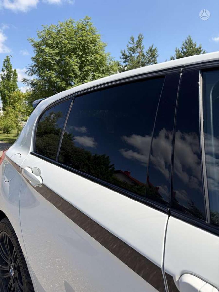 Balts BMW 116 2017 Viļņa, ar dzinēja tilpumu 2.00 L un nobraukumu 275 tūkst. km par 6999 €, foto 14 vietnē AUTOMOTO.COM.LV