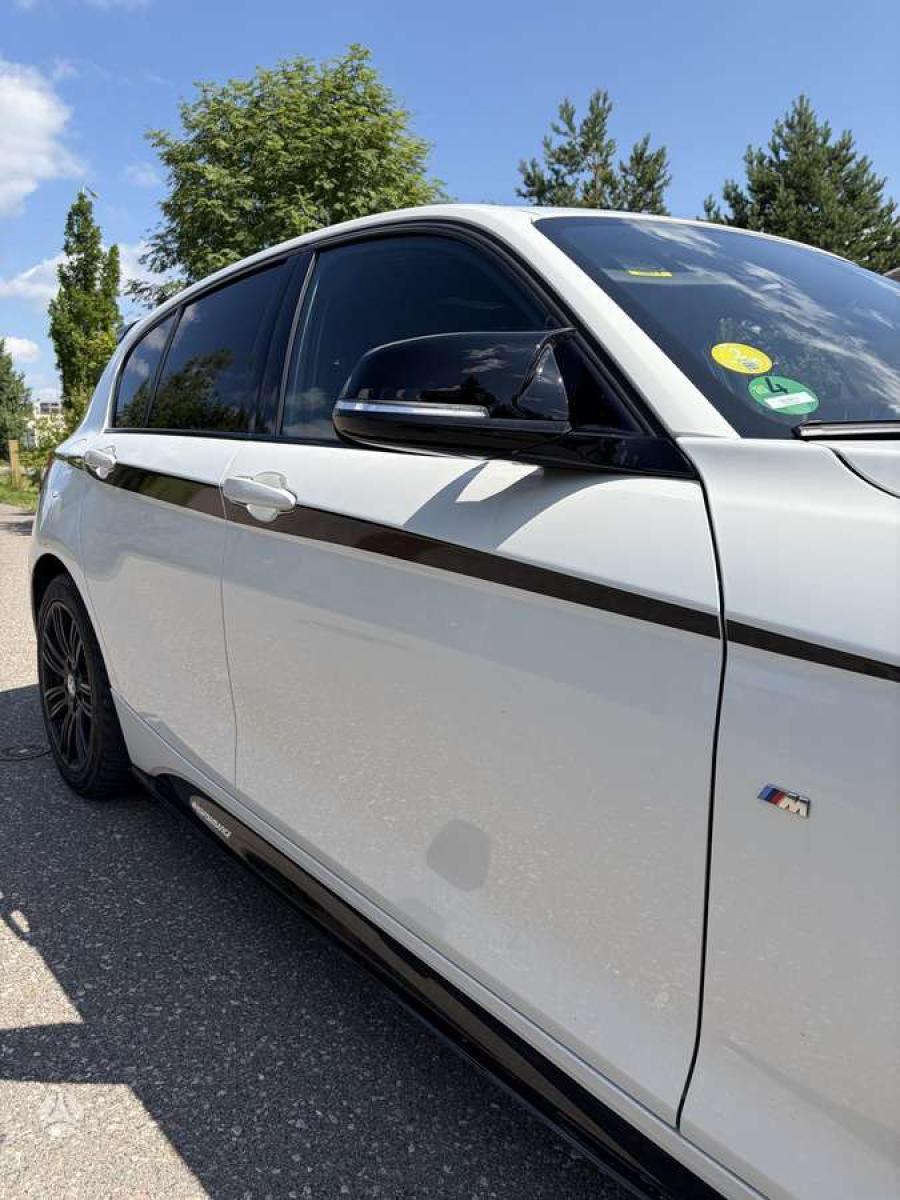 Balts BMW 116 2017 Viļņa, ar dzinēja tilpumu 1.60 L un nobraukumu 265 tūkst. km par 6600 €, foto 11 vietnē AUTOMOTO.COM.LV