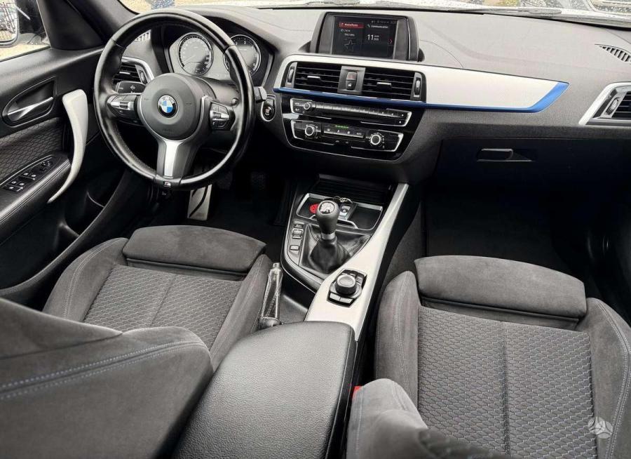 White BMW 116 2018 in Siauliai, with an engine capacity of 1.50 L and mileage of 280 thousand km for 8500 €, photo 12 on AUTOMOTO.COM.LV
