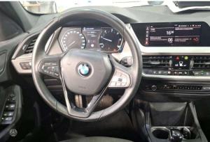 Balts BMW 116 2022 Viļņa, ar dzinēja tilpumu 1.50 L un nobraukumu 189 tūkst. km par 15487 €, foto 6 vietnē AUTOMOTO.COM.LV