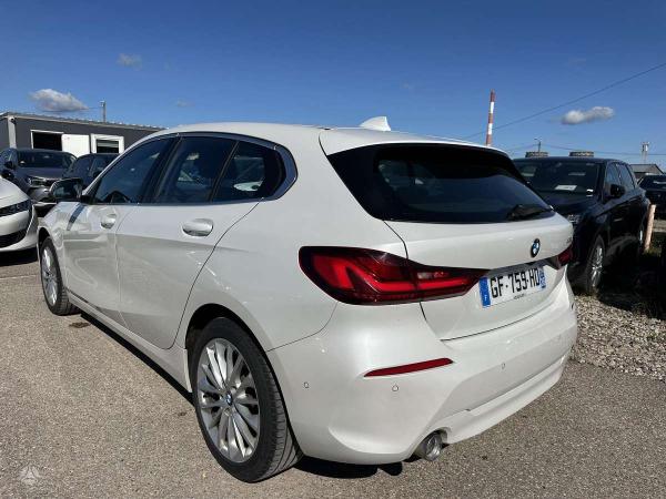 Balts BMW 116 2022 Viļņa, ar dzinēja tilpumu 1.50 L un nobraukumu 189 tūkst. km par 15124 €, foto 4 vietnē AUTOMOTO.COM.LV