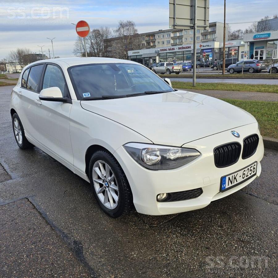 White BMW 116 2014 in Riga, with an engine capacity of 2.00 L and mileage of 340 thousand km for 6200 €, photo 1 on AUTOMOTO.COM.LV