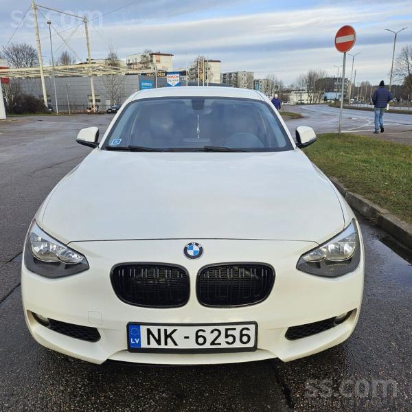 Balts BMW 116 2014 Rīga, ar dzinēja tilpumu 2.00 L un nobraukumu 340 tūkst. km par 6200 €, foto 4 vietnē AUTOMOTO.COM.LV