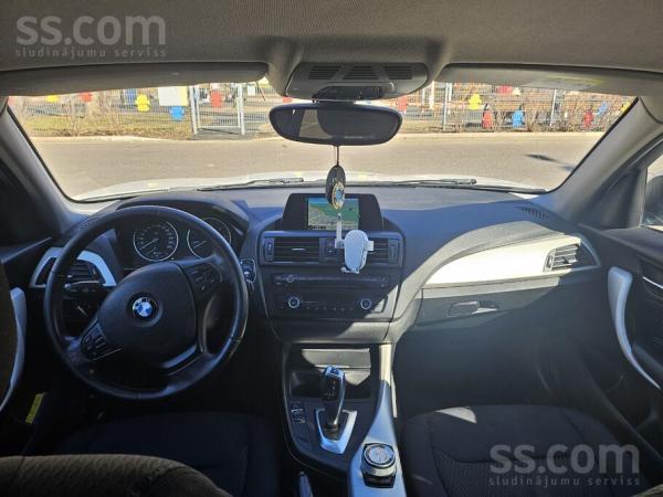 White BMW 116 2014 in Riga, with an engine capacity of 2.00 L and mileage of 344 thousand km for 6000 €, photo 5 on AUTOMOTO.COM.LV