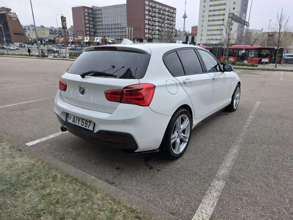 Yellow BMW 116 2016 in Vilnius, with an engine capacity of 1.50 L and mileage of 245 thousand km for 9000 €, photo 4 on AUTOMOTO.COM.LV