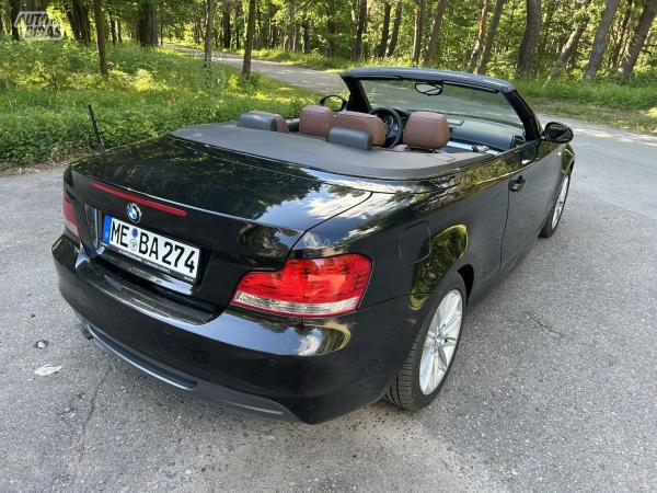 Melns BMW 118 2009 Kauņa, ar dzinēja tilpumu 2.00 L un nobraukumu 273 tūkst. km par 6000 €, foto 6 vietnē AUTOMOTO.COM.LV