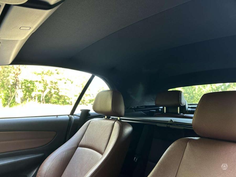 Black BMW 118 2009 in Kaunas, with an engine capacity of 2.00 L and mileage of 273 thousand km for 5900 €, photo 22 on AUTOMOTO.COM.LV