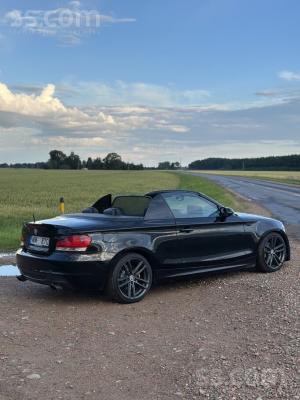 Melns BMW 118 2009 Bauska, ar dzinēja tilpumu 2.00 L un nobraukumu 270 tūkst. km par 5200 €, foto 7 vietnē AUTOMOTO.COM.LV