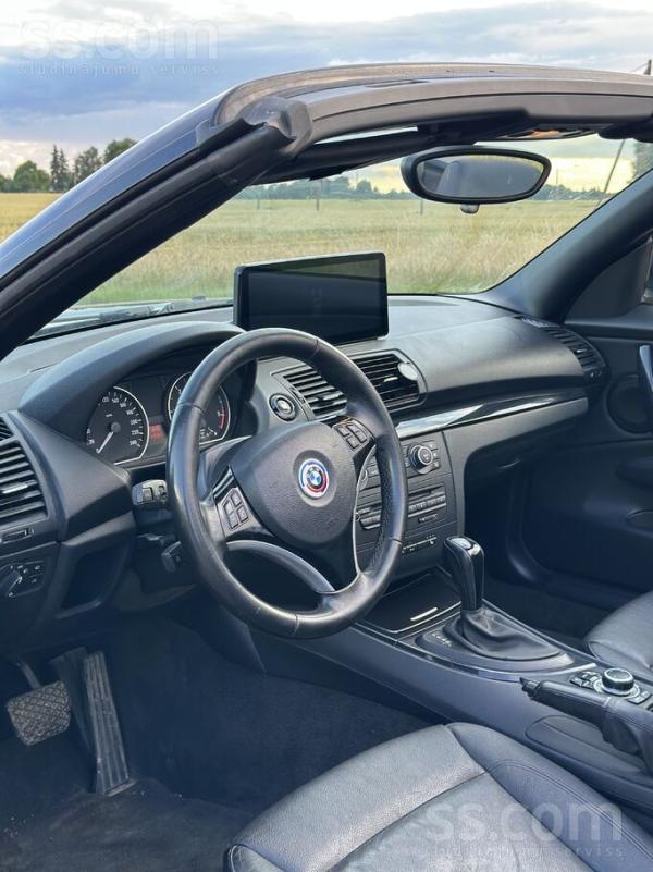 Melns BMW 118 2009 Bauska, ar dzinēja tilpumu 2.00 L un nobraukumu 270 tūkst. km par 5200 €, foto 10 vietnē AUTOMOTO.COM.LV