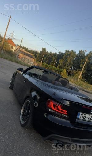 Melns BMW 118 2009 Rīga, ar dzinēja tilpumu 2.00 L un nobraukumu 237 tūkst. km par 9200 €, foto  vietnē AUTOMOTO.COM.LV