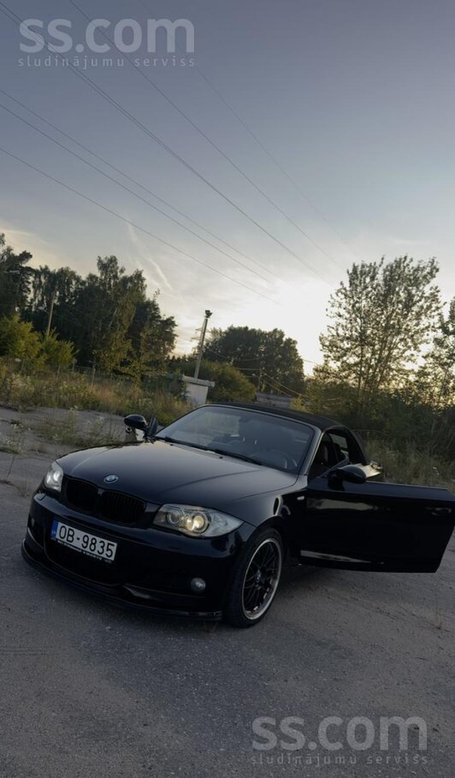 Black BMW 118 2009 in Riga, with an engine capacity of 2.00 L and mileage of 237 thousand km for 9200 €, photo 6 on AUTOMOTO.COM.LV