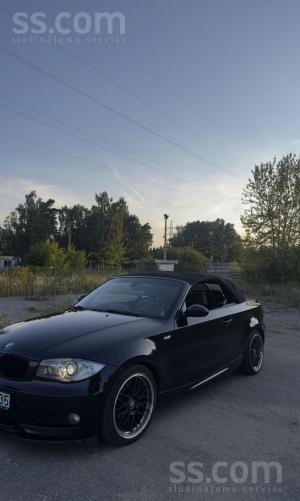 Black BMW 118 2009 in Riga, with an engine capacity of 2.00 L and mileage of 237 thousand km for 9200 €, photo 7 on AUTOMOTO.COM.LV