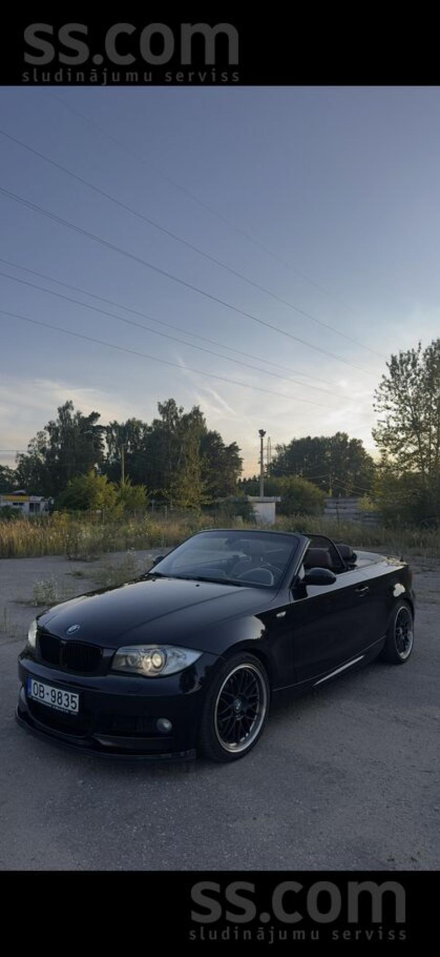 Black BMW 118 2009 in Riga, with an engine capacity of 2.00 L and mileage of 237 thousand km for 7950 €, photo 13 on AUTOMOTO.COM.LV
