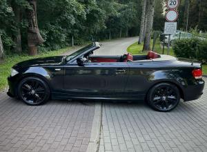 Black BMW 118 2009 in Anyksciai, with an engine capacity of 2.00 L and mileage of 203 thousand km for 5300 €, photo 8 on AUTOMOTO.COM.LV