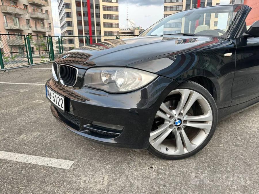 Черный БМВ 118 2010 в Рига, объемом двигателя 1.80 л и пробегом 210 тыс. км за 5990 €, фото 3 на AUTOMOTO.COM.LV
