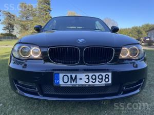 Melns BMW 118 2010 Rīga, ar dzinēja tilpumu 2.00 L un nobraukumu 129 tūkst. km par 7390 €, foto 4 vietnē AUTOMOTO.COM.LV