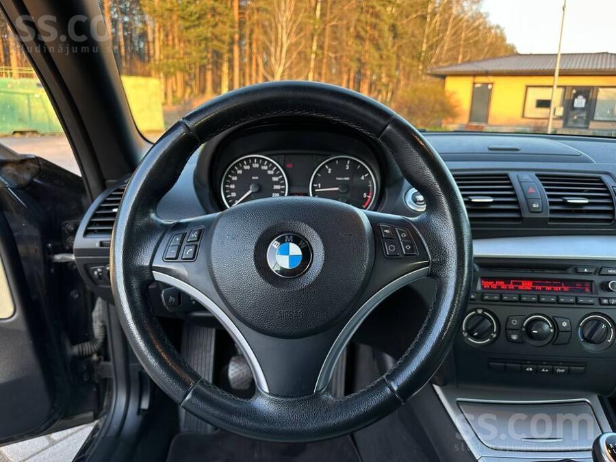Melns BMW 118 2010 Rīga, ar dzinēja tilpumu 2.00 L un nobraukumu 218 tūkst. km par 6000 €, foto 12 vietnē AUTOMOTO.COM.LV