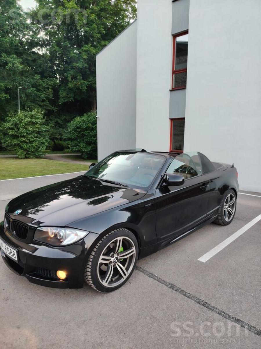 Black BMW 118 2010 in Bauska, with an engine capacity of 1.80 L and mileage of 210 thousand km for 8100 €, photo 1 on AUTOMOTO.COM.LV
