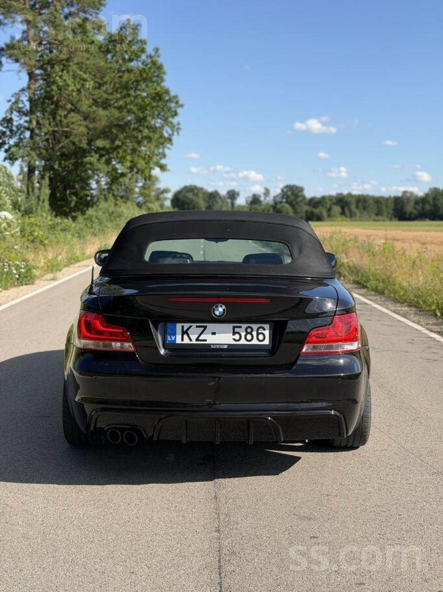 Melns BMW 118 2010 Bauska, ar dzinēja tilpumu 2.00 L un nobraukumu 305 tūkst. km par 7600 €, foto 10 vietnē AUTOMOTO.COM.LV