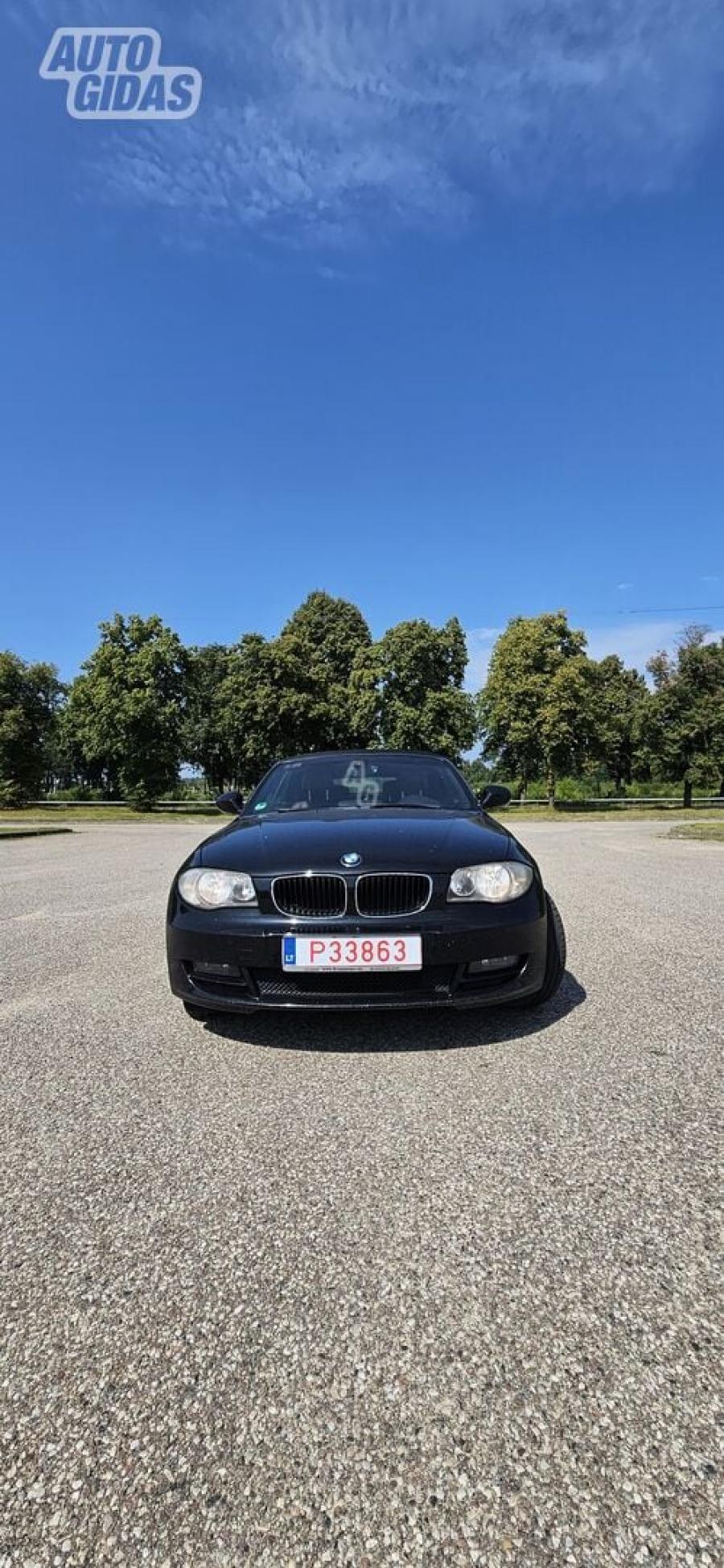 Black BMW 118 2010 in Vilnius, with an engine capacity of 2.00 L and mileage of 171 thousand km for 6790 €, photo 1 on AUTOMOTO.COM.LV