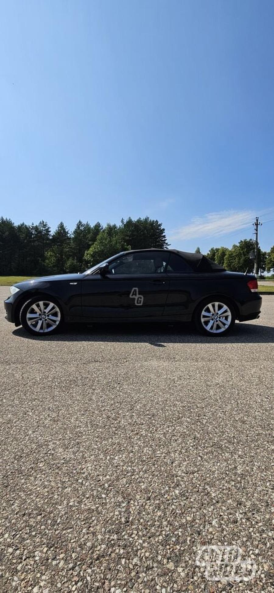 Black BMW 118 2010 in Vilnius, with an engine capacity of 2.00 L and mileage of 171 thousand km for 6590 €, photo 6 on AUTOMOTO.COM.LV